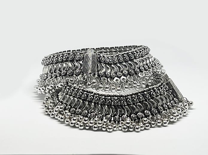 THE STYLE COURTYARD Oxidized German Traditional Ethnic Broad and heavy ...